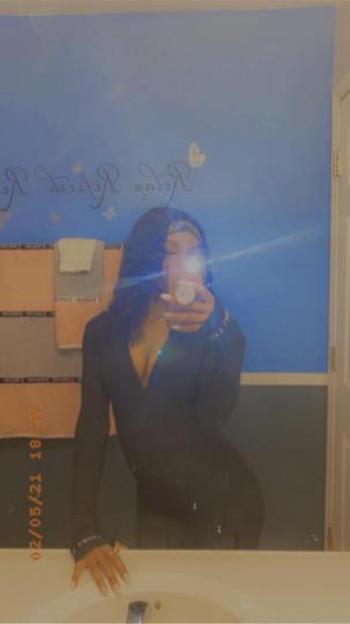 Chicago Escorts 🔥 Chicago IL Female Escort Ads